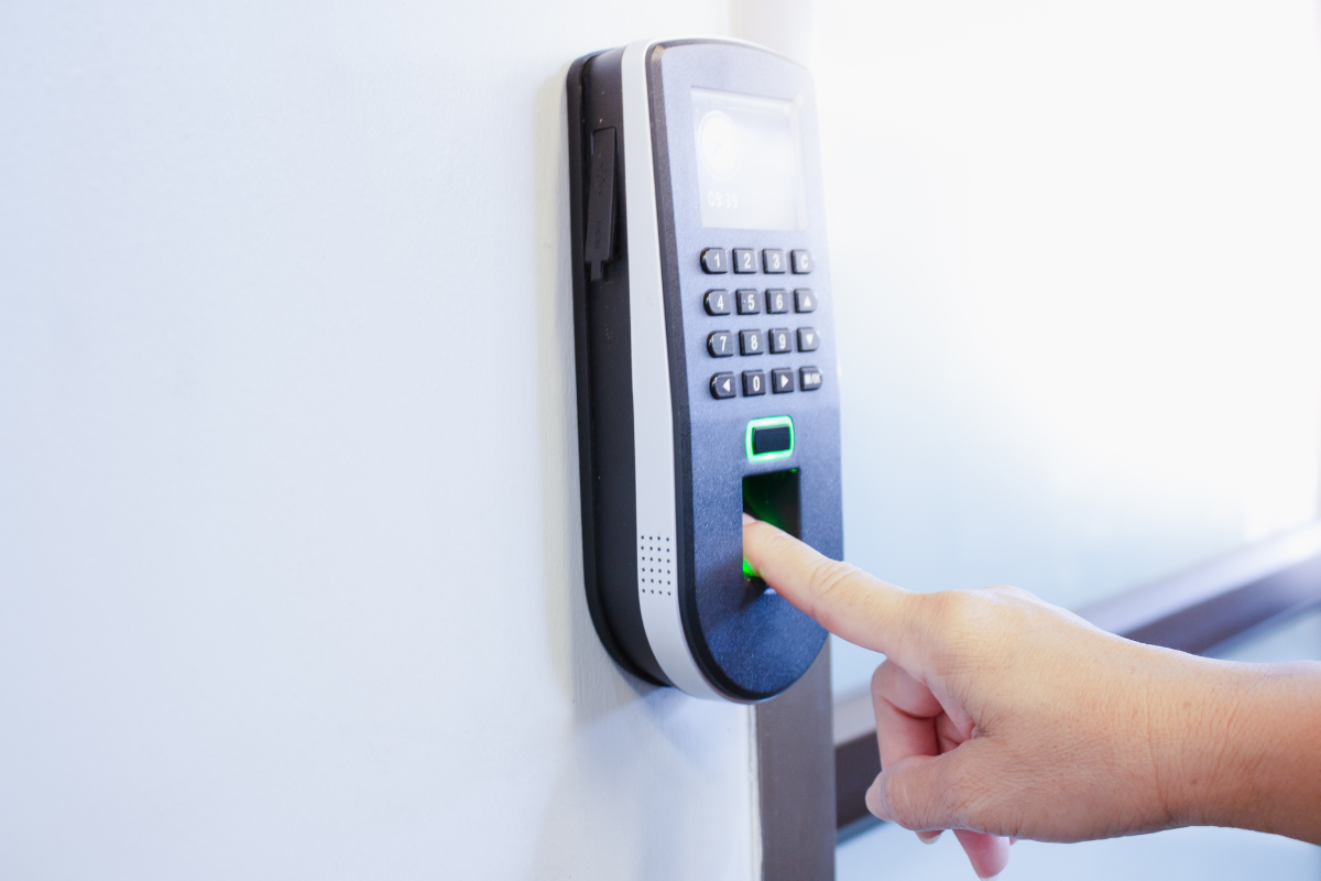 How Biometric Time Attendance Systems Enhance Security and Accuracy?